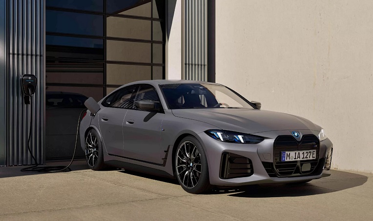 TOP 10 thương hiệu xe sang bán chạy nhất thế giới